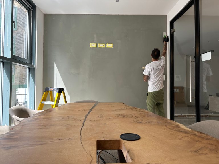 The Beauty and Versatility of Venetian Plaster in Interior Design ...